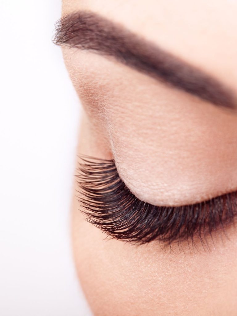 Ultimate Guide to Eyebrow Shaping: Techniques, Tips, and Trends | Miss ...